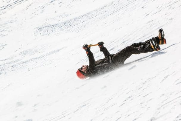 50 Mind-Blowing True Survival Stories (Hiking, Kidnapping, Lost at Sea ...