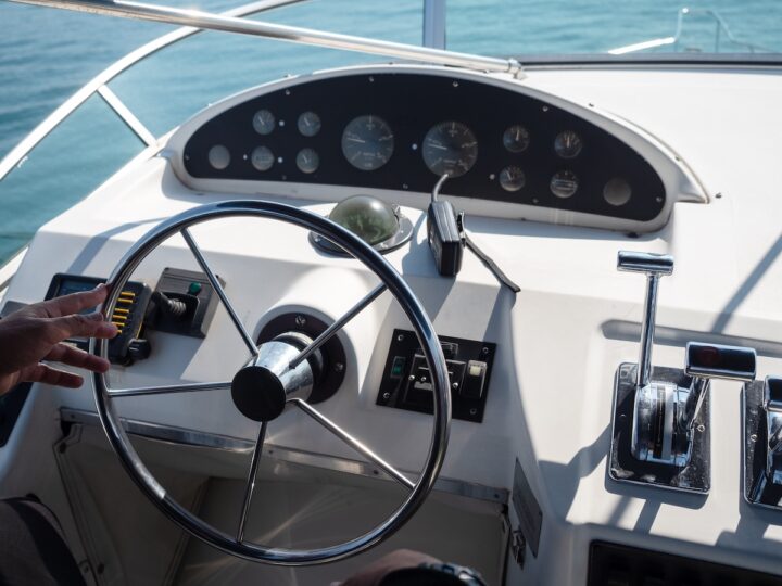 The Accuracy of Boat Speedometers (By Type) - Trek Baron